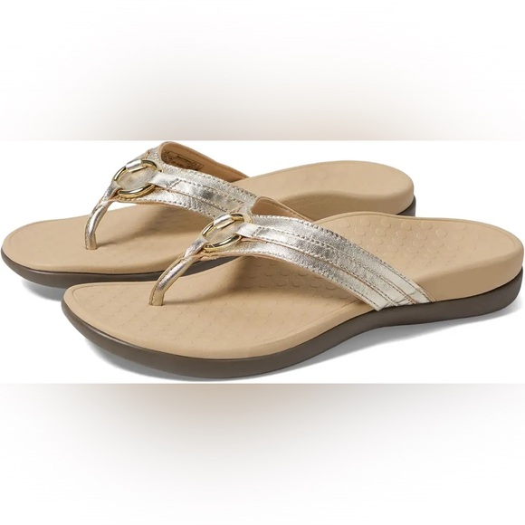 Vionic | Shoes | New Vionic Aloe Leather Sandals In Champagne Gold 7 ...